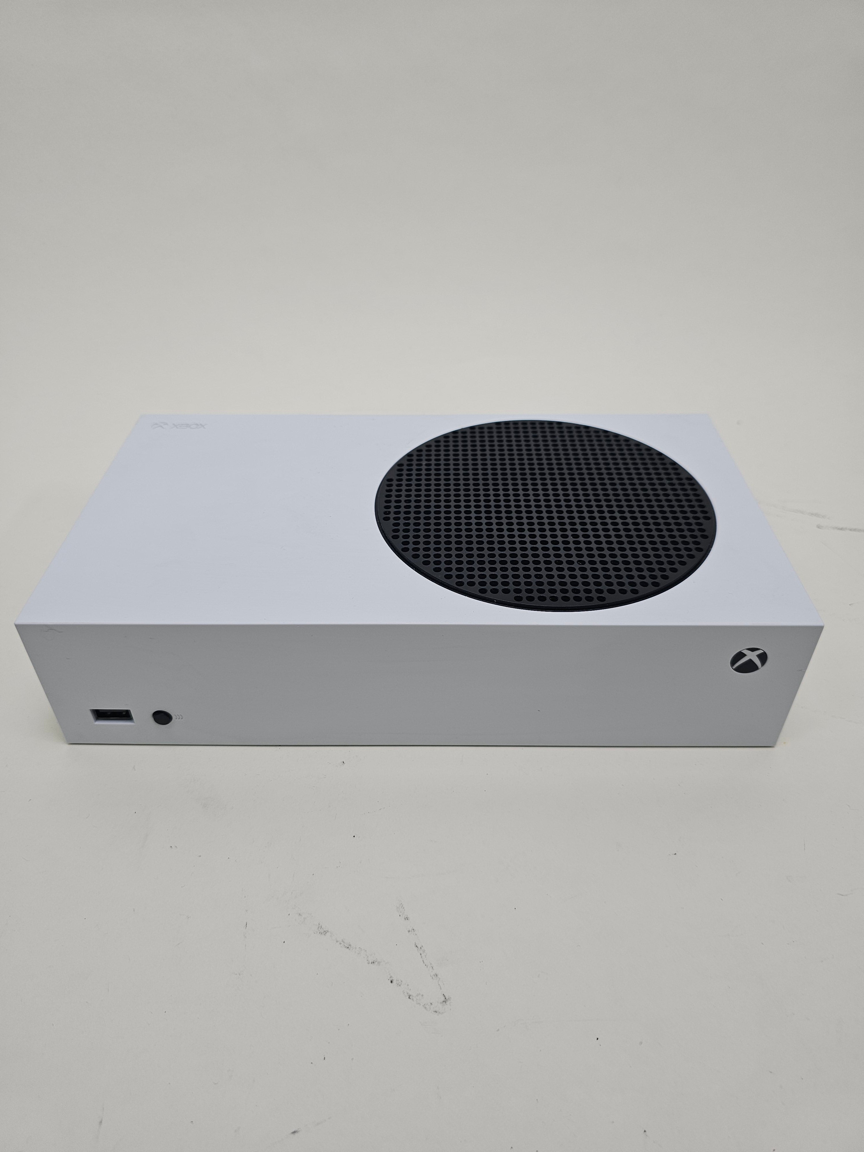Microsoft Xbox Series S 512GB Console Gaming System Only White 1883 ...